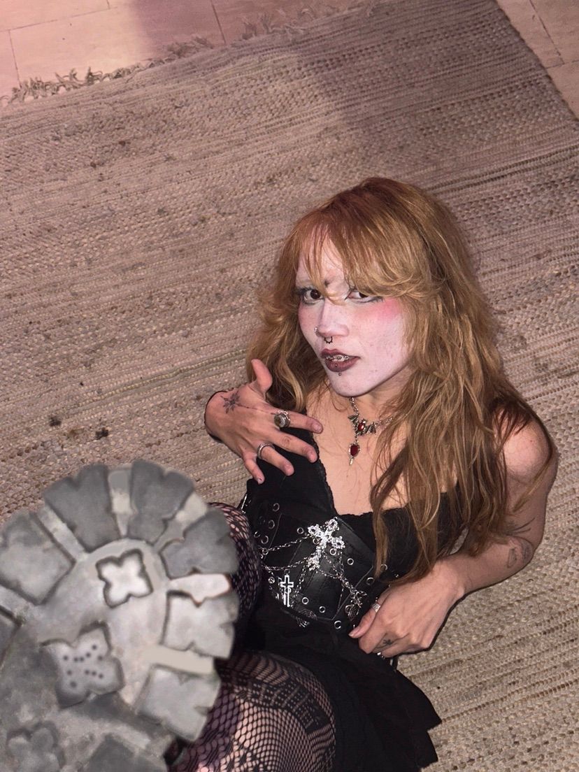 First order free, let’s chill - E-Pal Topics