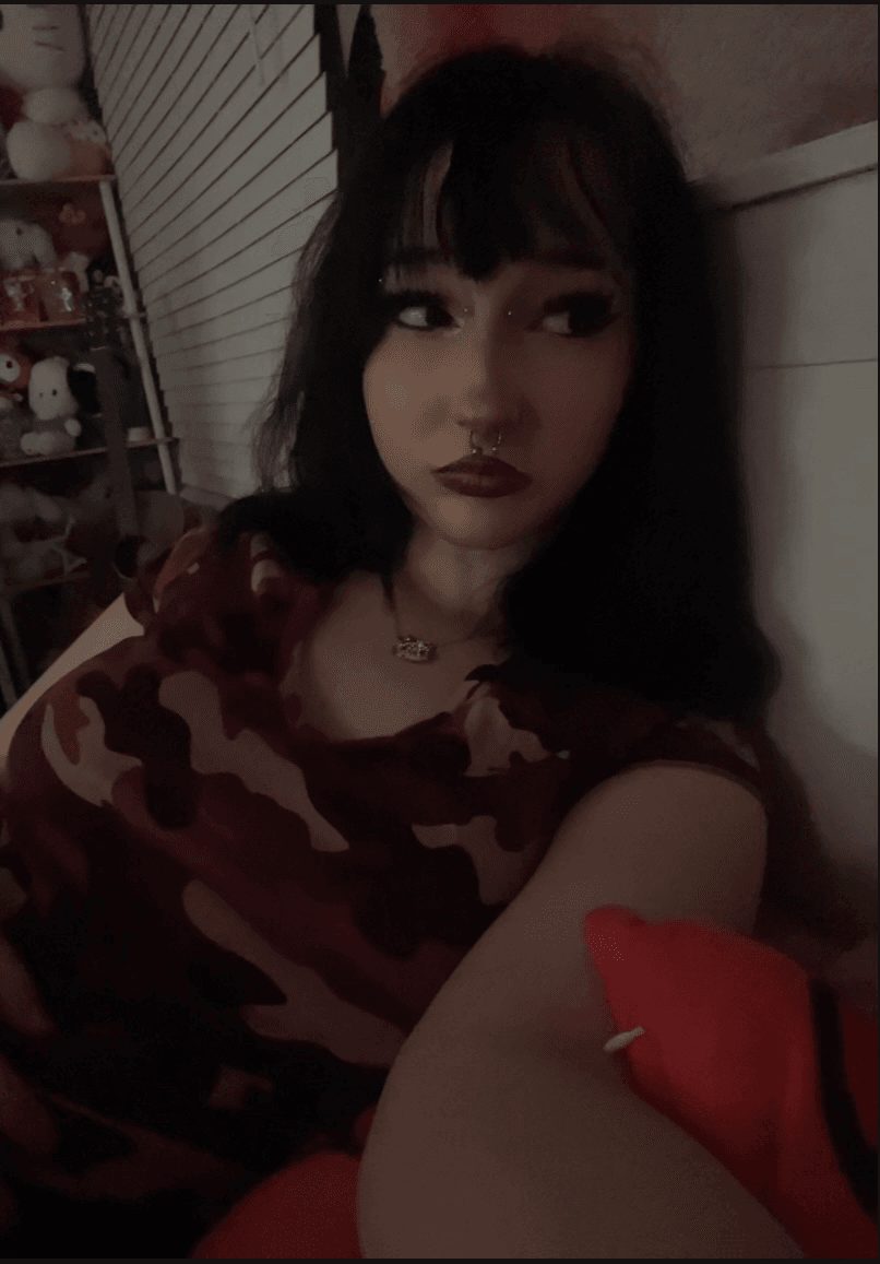 play roblox with me pls