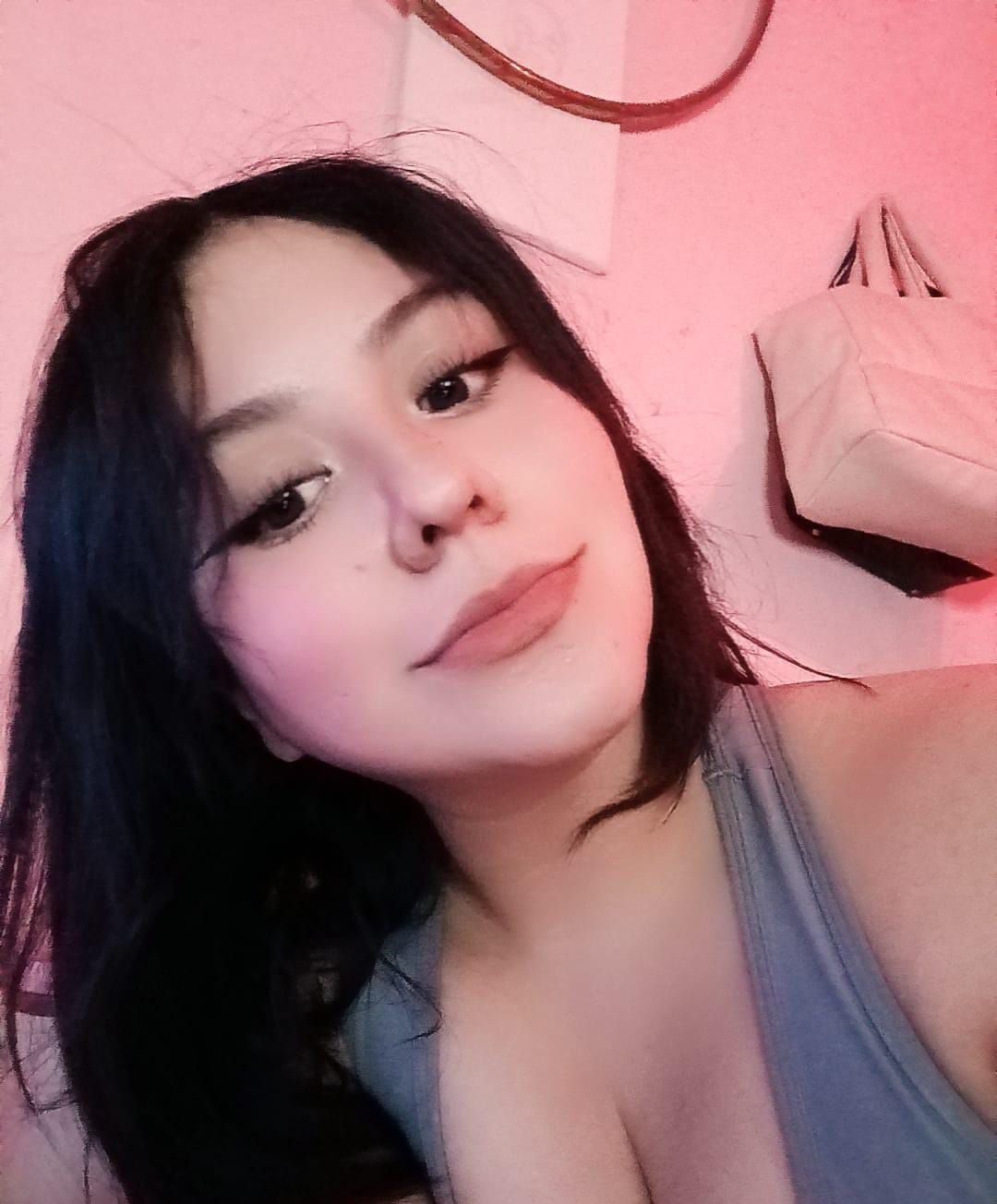 Disponible :3 - E-Pal Topics