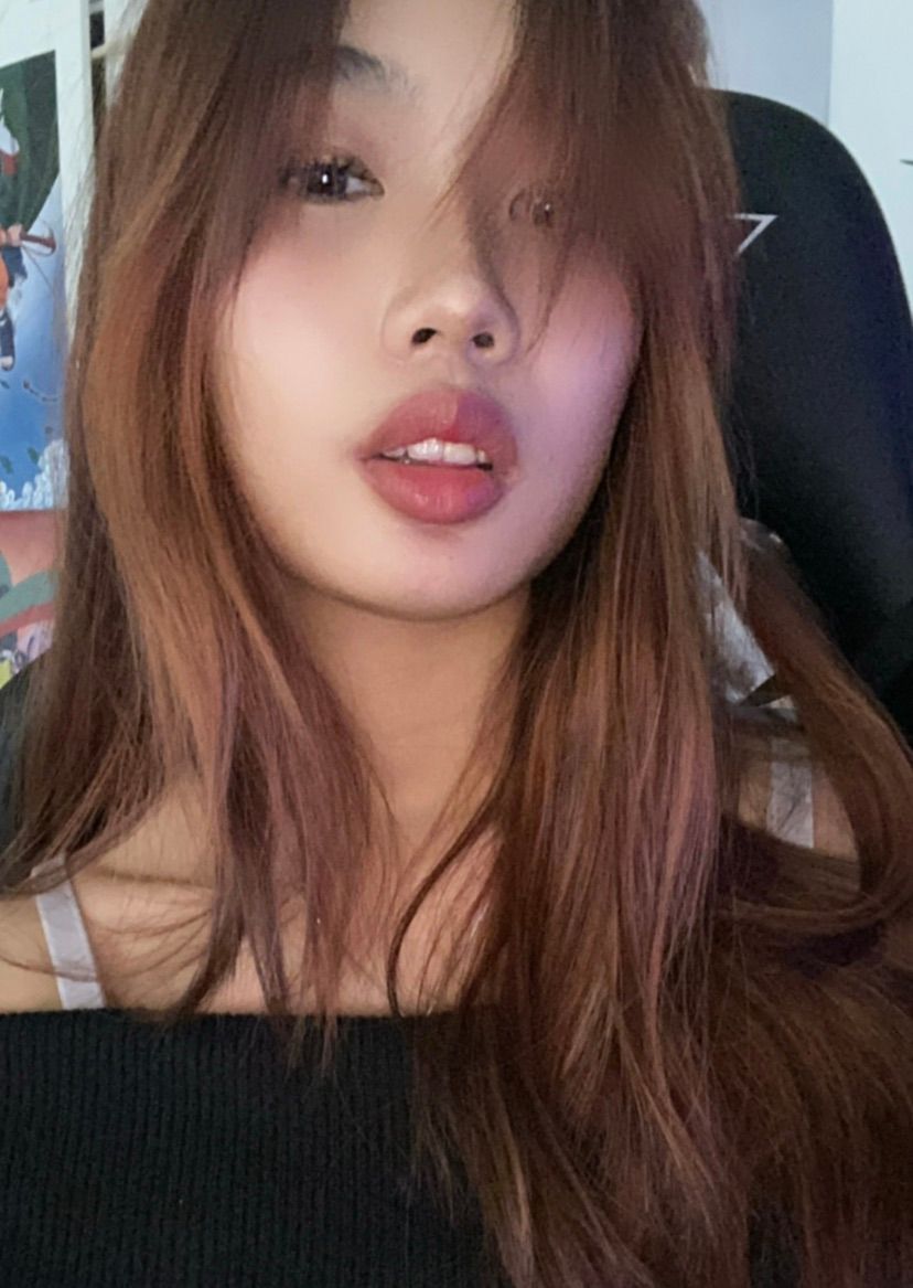 Available for selfies/custom pic and cute videos! - E-Pal Topics