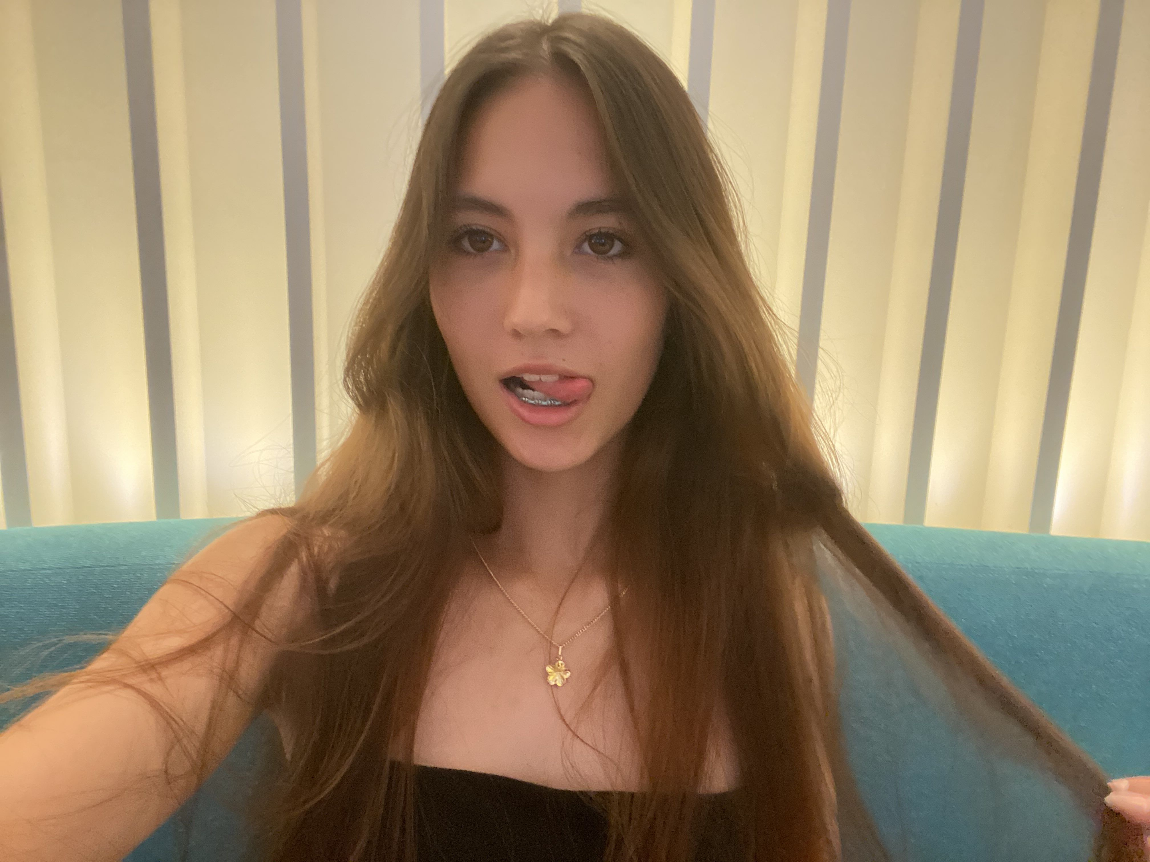 im soooo bored D: - E-Pal Topics