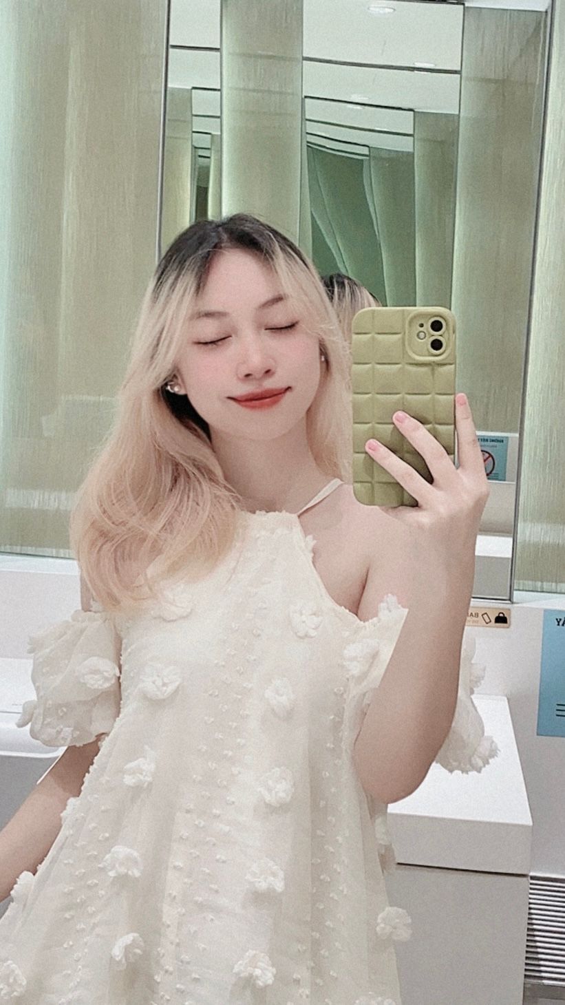 Your little cutie is here >