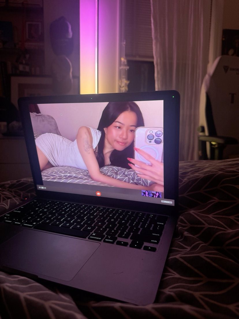 video call with me :) - E-Pal Topics